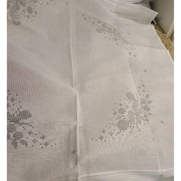 Rico | Dining | Rico Design Cross Stitch Tablecloth Kit 32x32 3986 ...